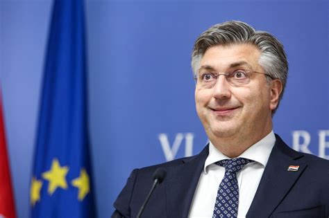 Slobodna Dalmacija Plenković Za Le Monde Rekao Da Su Uvođenje Eura I