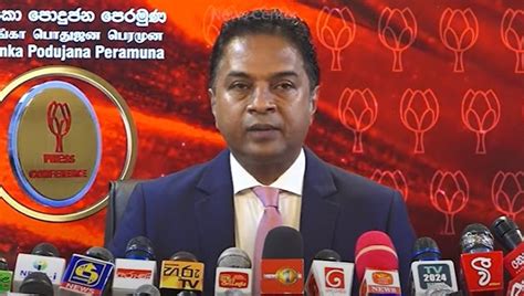 විපක්ෂයේ කවුරුවත් ඇවිත් නෑ Tna මන්ත්‍රී ශානක්‍යයන් විතරක් ඇවිත් විරෝධය පළ කොට නැගිට යයි රට