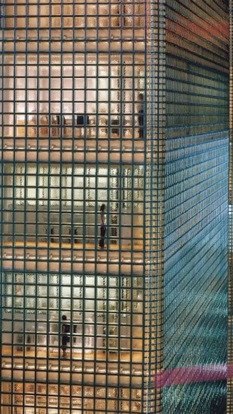 Renzo Piano Maison Hermés Tokyo Japan 2001 Renzo Piano Architecture