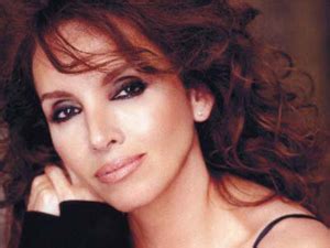 Ana Bel N Los Amores De Ana Bersetzung Auf Rum Nisch