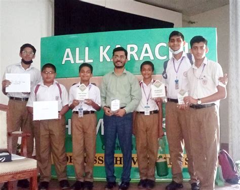 Bai Virbaiji Soparivala Parsi High School