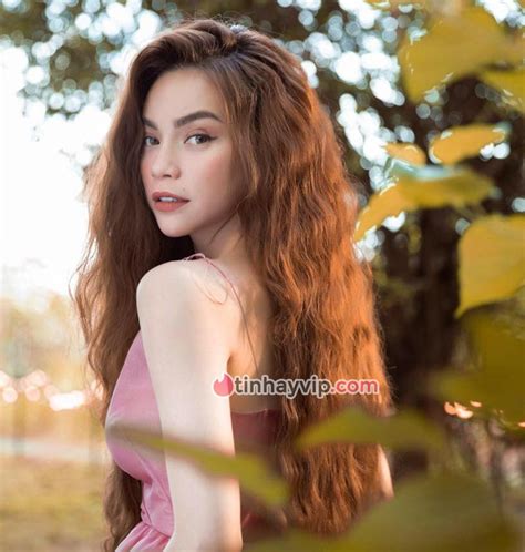 Gam Esports Khoe Dàn Fan Girl Toàn Sao Khủng Của Showbiz