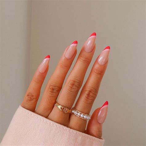 Beyprern 24Pcs French Stiletto Fake Nails With Design Detachable Almon