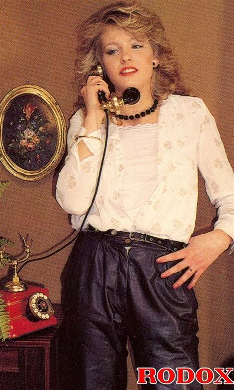 Xxx Hardcore Hairy Seventies Ladies Gettin Xxx Dessert Picture 2
