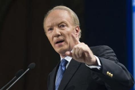 Министра Франции оштрафовали за расистские высказывания