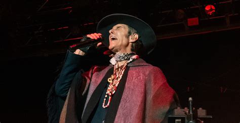 Perry Farrell And Dave Navarro Of Janes Addiction Fight At Show Wide
