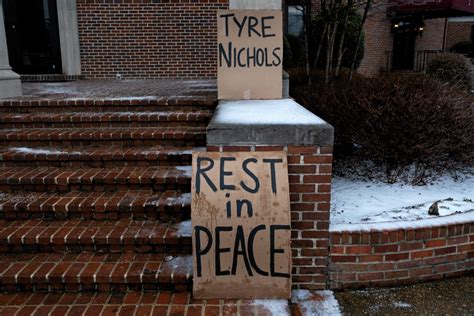 Doj Opens Civil Rights Investigation Into Memphis Police Dept