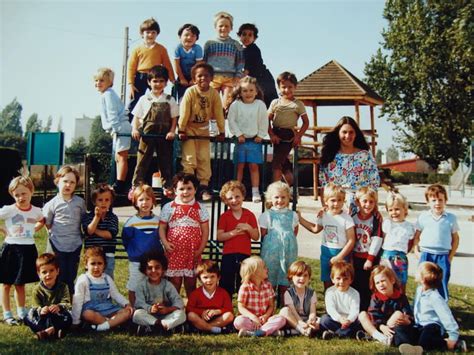 Photo De Classe Maternelle Grand De 1986 Ecole Maternelle Pierre Et