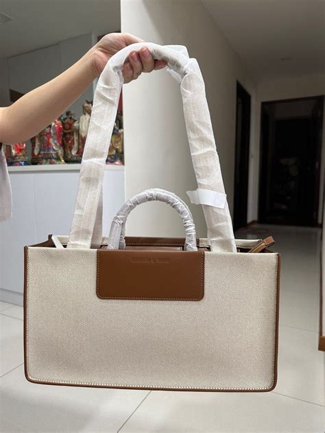 Itzy Ck Bag Womens Fashion Bags And Wallets Tote Bags On Carousell