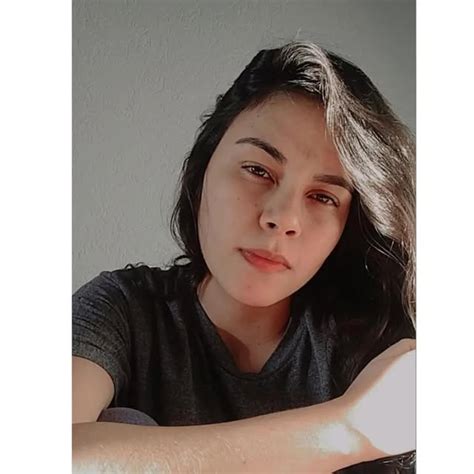 Liviane Livianne Brito On Threads