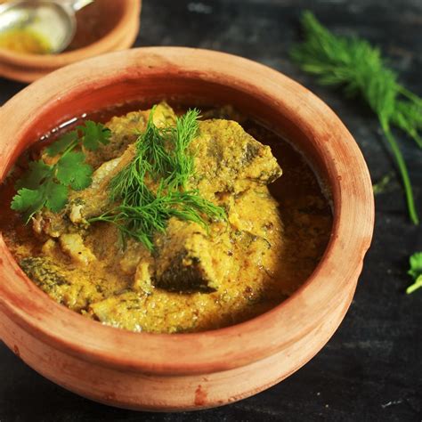 Bengali Fish Curry Recipe How To Make Macher Jhol Recipe Fas Kitchen