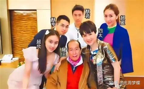 为什么赌王四太梁安琪愿意嫁给赌王，她当年才20来岁，赌王已经有60来岁了，请问这是真爱吗？ 知乎