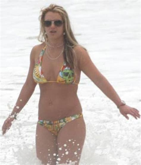 Paparazzi Pics Britney Spears Bikini Pics In Costa Rica