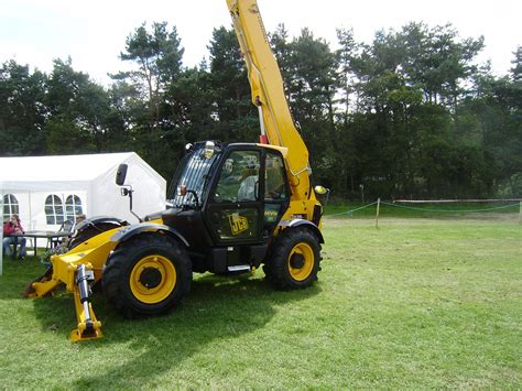 Telescopic Handler Tractor And Construction Plant Wiki Fandom Powered