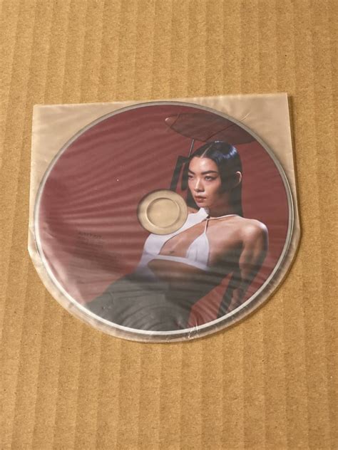 Rina Sawayama リナサワヤマ Hold The Girl Cd ロック、ポップス（洋楽） ｜売買されたオークション情報、yahoo