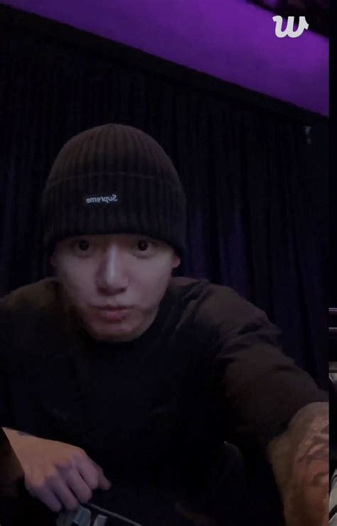 방탄소년단 정국 작년 위버스 최고 누적재생수 라이브영상 주인공