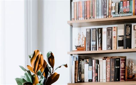 Six Easy Ways To Organize Your Bookshelf Wand Flower Bookish Book Reviews Blogging