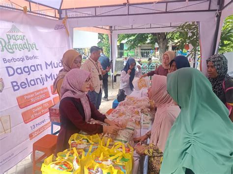 Gelar Pasar Ramadan Bri Bo Gresik Bagikan Beragam Hadiah Ke Pengunjung Pasar Kota Radar Gresik