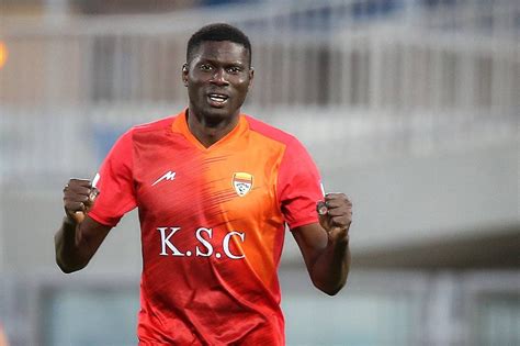 کنایه موسی کولیبالی به جواد نکونام؛ ماه پشت ابر نمی ماند طرفداری