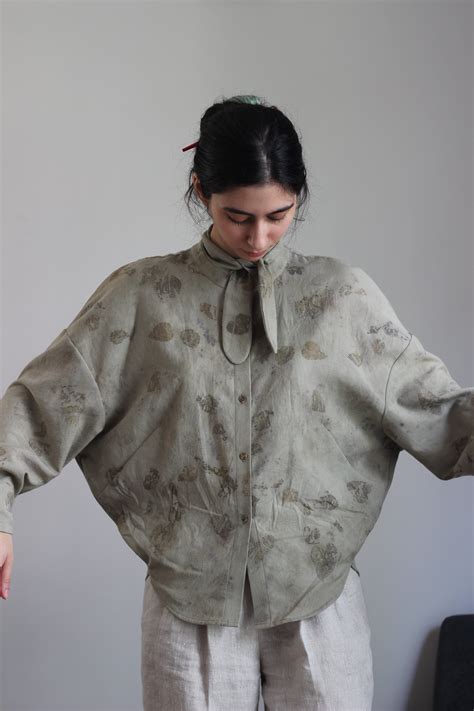 Adventures In Naturally Dyed Fabric And The Phen Shirt By Pattern