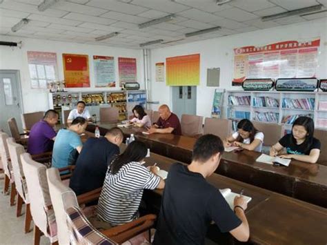 机电系专业党支部开展“不忘初心，牢记使命”专题学习活动 机电技术系