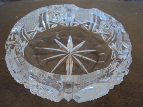 Пепельница хрустальная в дар Москва Дарудар