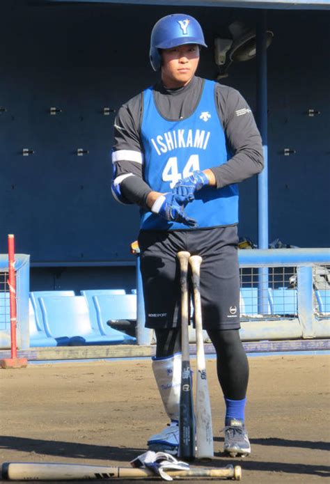 【dena】ドラ4石上泰輝、2ケタ盗塁目標「足が速いのを生かしたい」 プロ野球 日刊スポーツ
