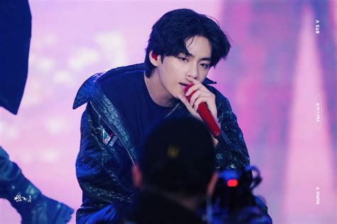 누나비nuna V On Twitter Kim Taehyung Busan Taehyung