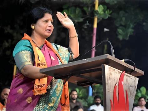Uddhav Thackeray Faction Leader Sushma Andhare Accused Demanding Money
