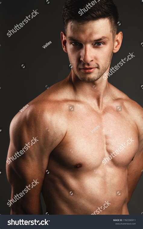 Male Beauty Concept Portrait Handsome Mucscle Foto Stock 1782390911