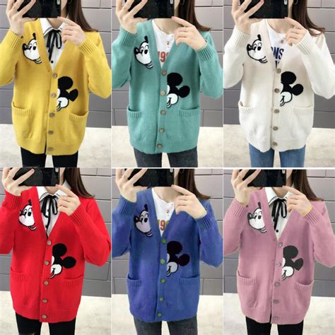 สินค้ากระแสราคาถูก 200 กว่ารายการ เด่วนี้สาวๆเค้าไม่โบ๊ะหน้าหนาแล้ว