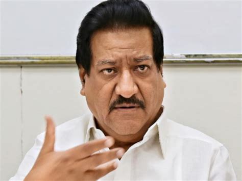 देशात लसीकरणाच्या एकूणच नियोजनात मोदी सरकारचा मोठा भ्रष्टाचार माजी