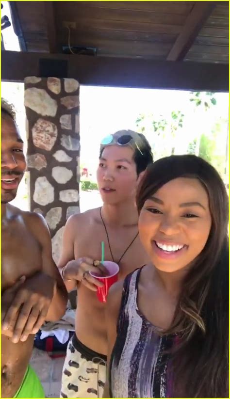 Taylor Swift Hosts A Pool Party On Day Off From Tour Rehearsals Photo