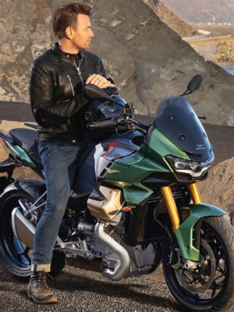 Ator De Star Wars Vira Garoto Propaganda De Motos Italianas Motonline