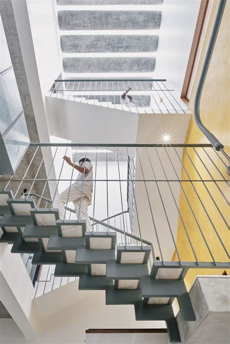 The Planning Entails An Introverted Spatial Relationship That Blurs The Boundaries Sto M P