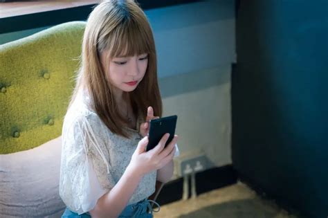 マッチングアプリで下の名前を教えてもいい？本名を伝えるタイミングや断り方を解説 シークレットメディア