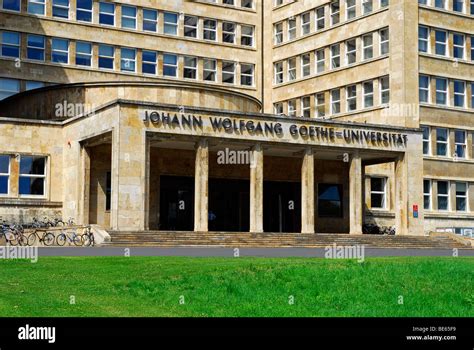 Main Entrance In Neo Classicistic Style Goethe Universitaet Campus