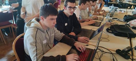 Htl Hollabrunn Beim Cloudflight Coding Contest Htl Hollabrunn