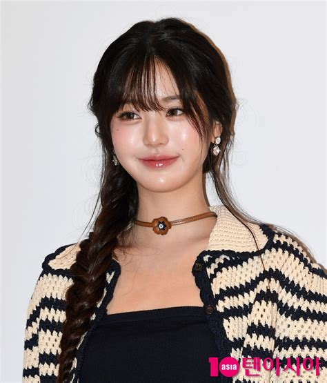 아이브 장원영 예쁨주의보눈부심 그 자체ten포토 텐아시아