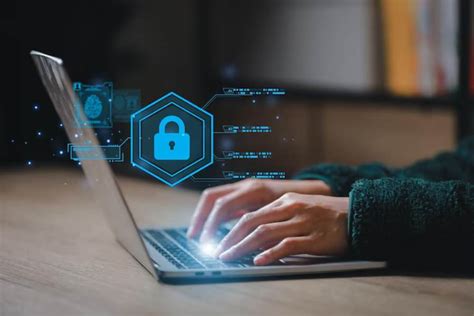 Facing Modern Cybersecurity Vulnerabilities