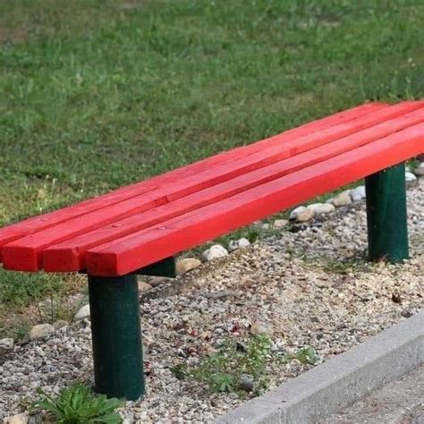 රතු බංකුව මගේ පුතාගේ පාසල් බර්මියුඩා Production