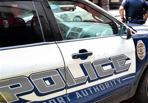 Port Authority Police Force Reach Tentative 5 Year Deal Pittsburgh