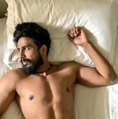 Photos Vishnu Vishal Naked
