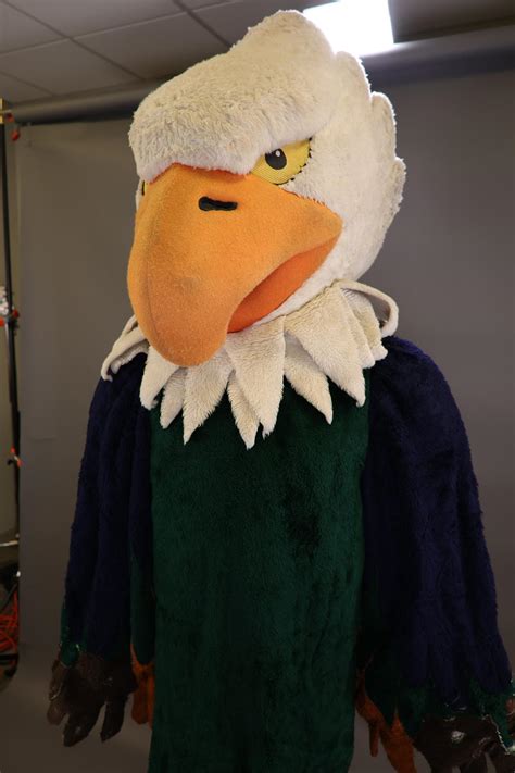 Scrappy Mascot From 1995 Right Side Of Face Unt Digital Library