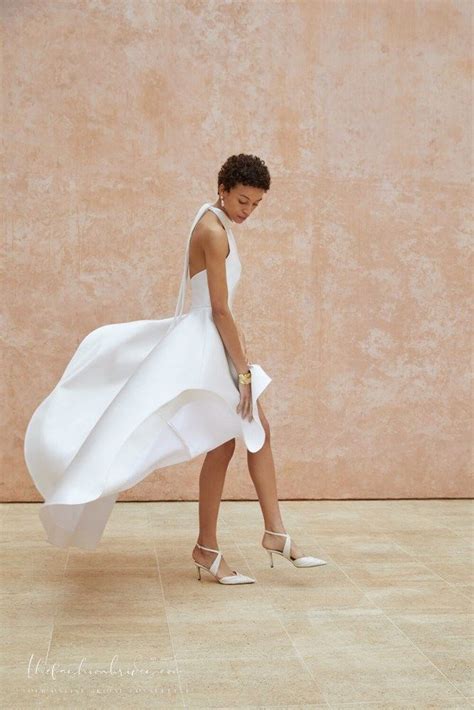 Kaviar Gauche 2023 Spring Fall Bridal Wedding Dress 31 The FashionBrides
