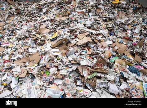 Rubbish Solid Waste Management Landfill Hi Res Stock Photography And