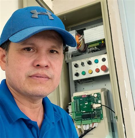 How To Lift Up The Elevator Motor Using Chain Hoist Elevatorsvlog