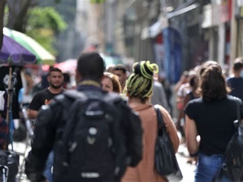 Movimentação De Pessoas Nas Ruas Do Centro Da Cidade Agência Brasil