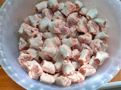 မိသားစု Online Cooking Foodstuff ရႈးရွဲျကက္ေပါင္သံပုရာေပါင္း အရင္ဆံုးျကက္ေပါင္တစ္ခုလံုးကို