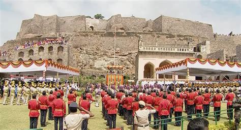 Independence Day In Telangana Live Updates Cm Kcr Hoists Flag At